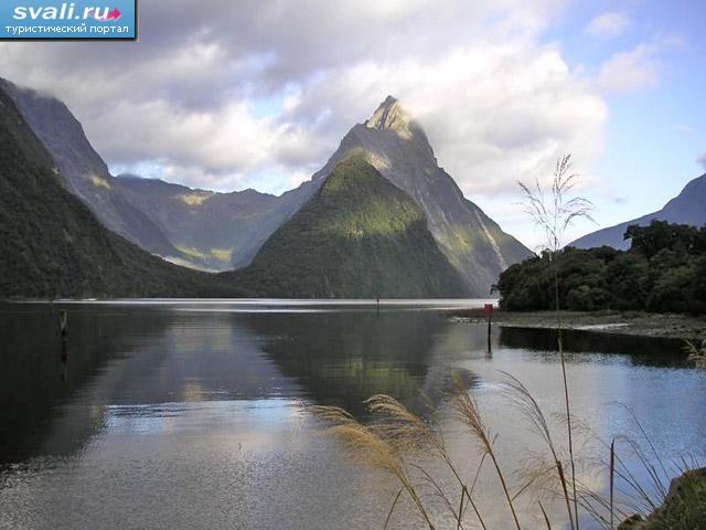 Фьорд Милфор Саунд Milford Sound национальный парк Фьордленд